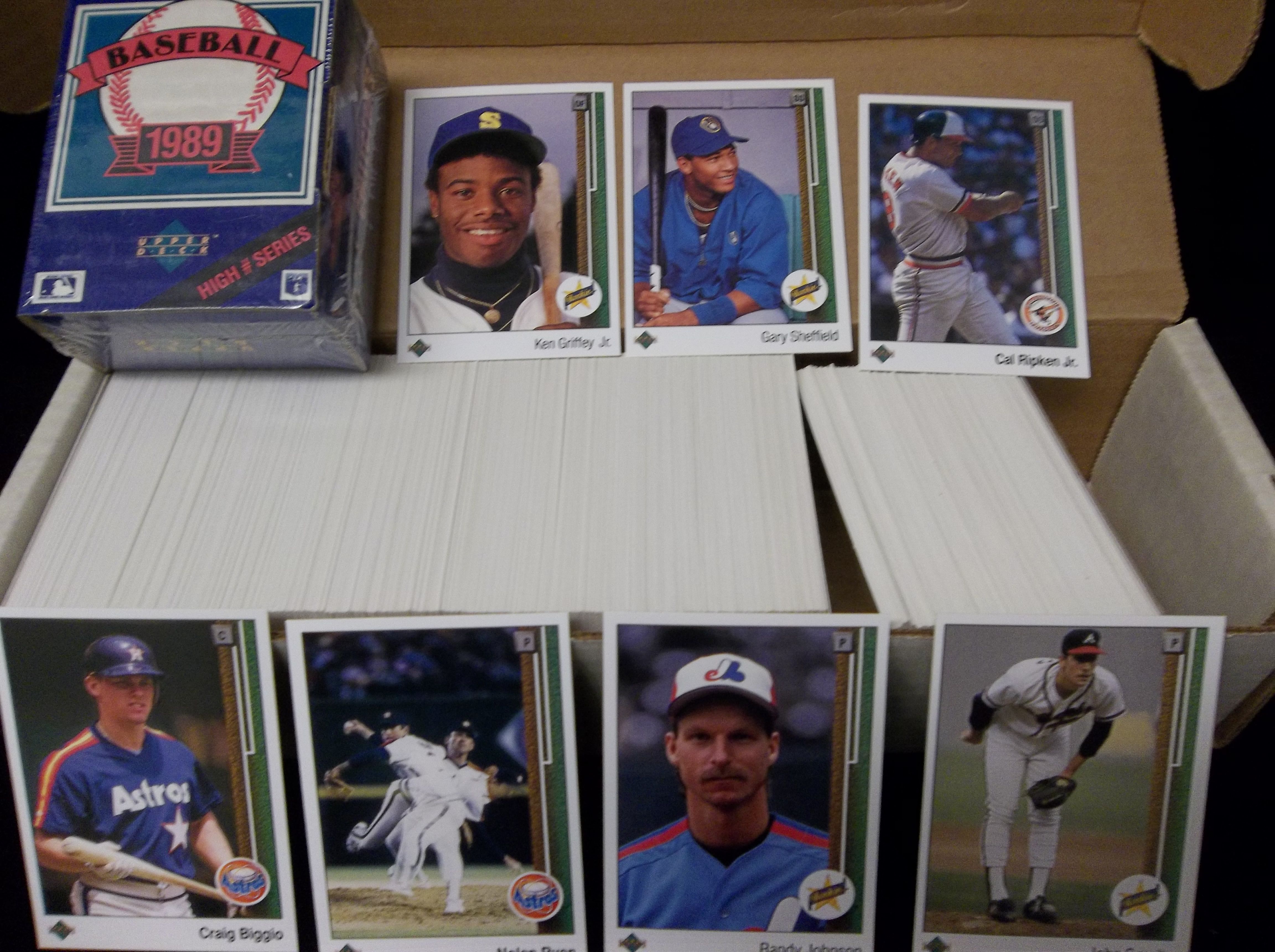 Lot Detail - 1989 Upper Deck Baseball Complete Set Of 800