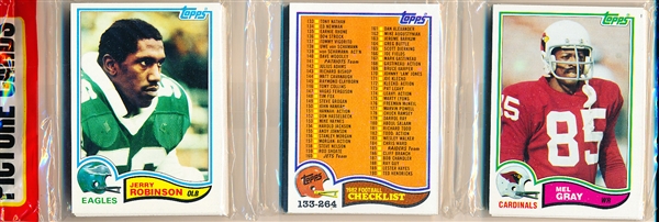 Lot Detail - 1982 Topps Football- 51 Card Unopened Rack Pack